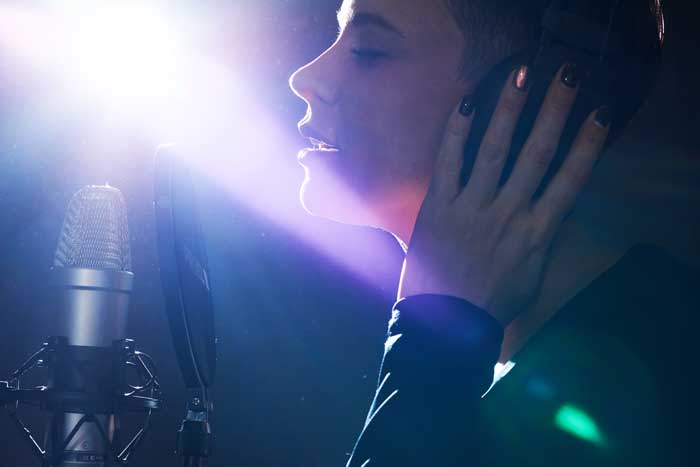 18. Tears of Singing Praises - 紐約基督徒短期宣教訓練中心